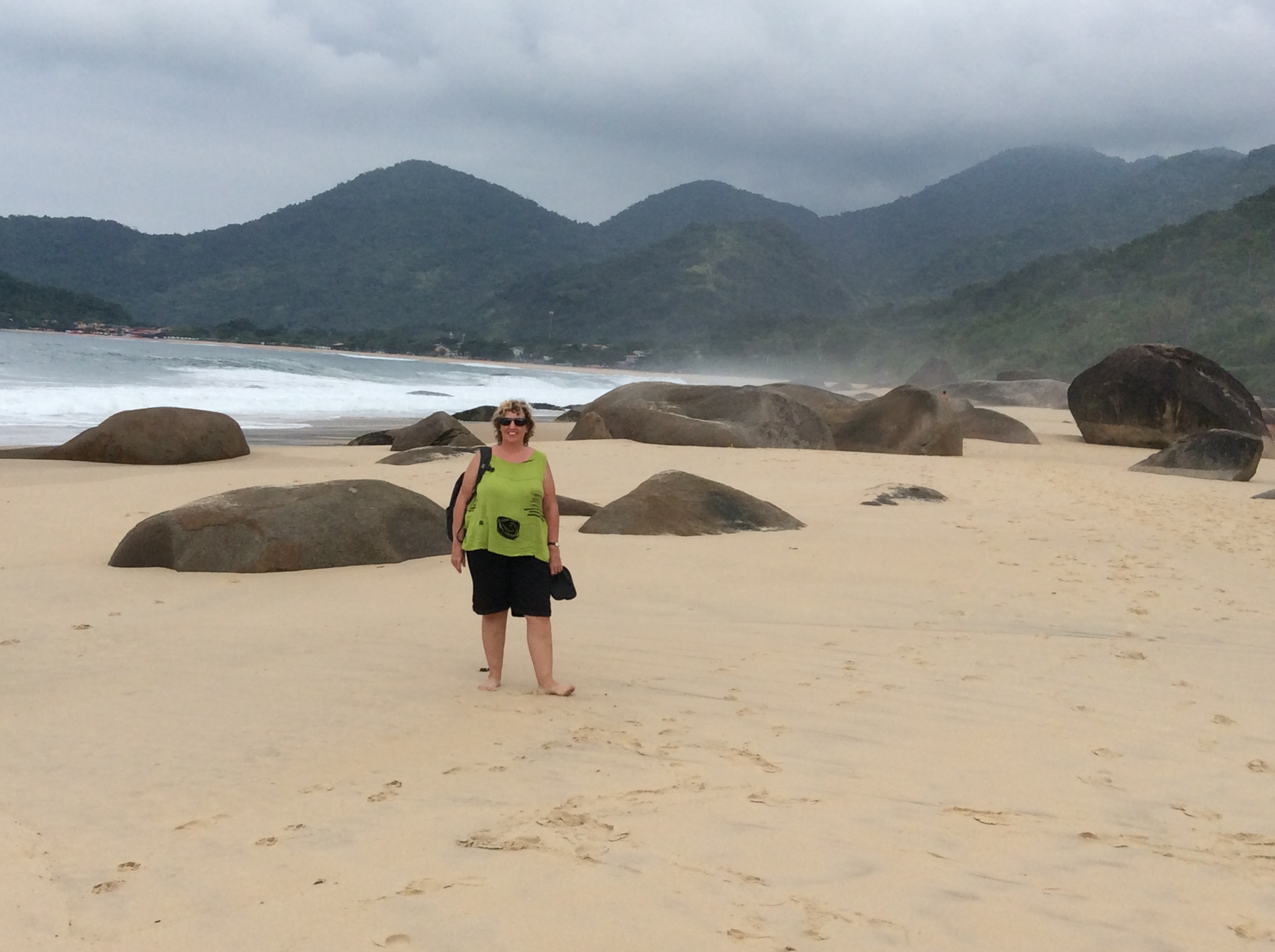 Paratay beach tour and new friends – Clear Mind Thinking – Travel Blog